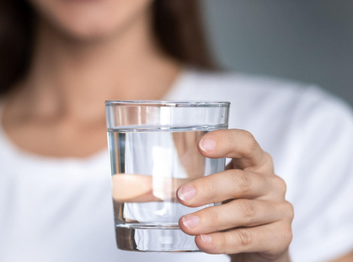 Distilled Water vs Mineral Water – Which is Better for You?